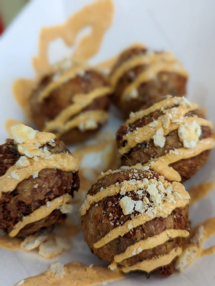 WOOF STREET BISTRO - TEMP. CLOSED - Updated December 2025 - 34 Photos ...