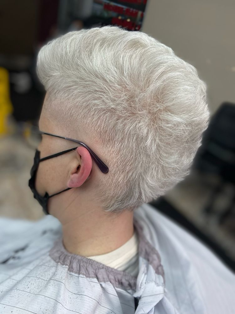 FAMOUS FADEZ BARBERSHOP - Updated December 2025 - 18 Photos & 45 ...