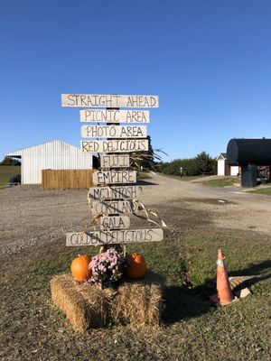WINDY HILL ORCHARD - 47 Photos & 12 Reviews - 1297 Brookview Station Rd ...