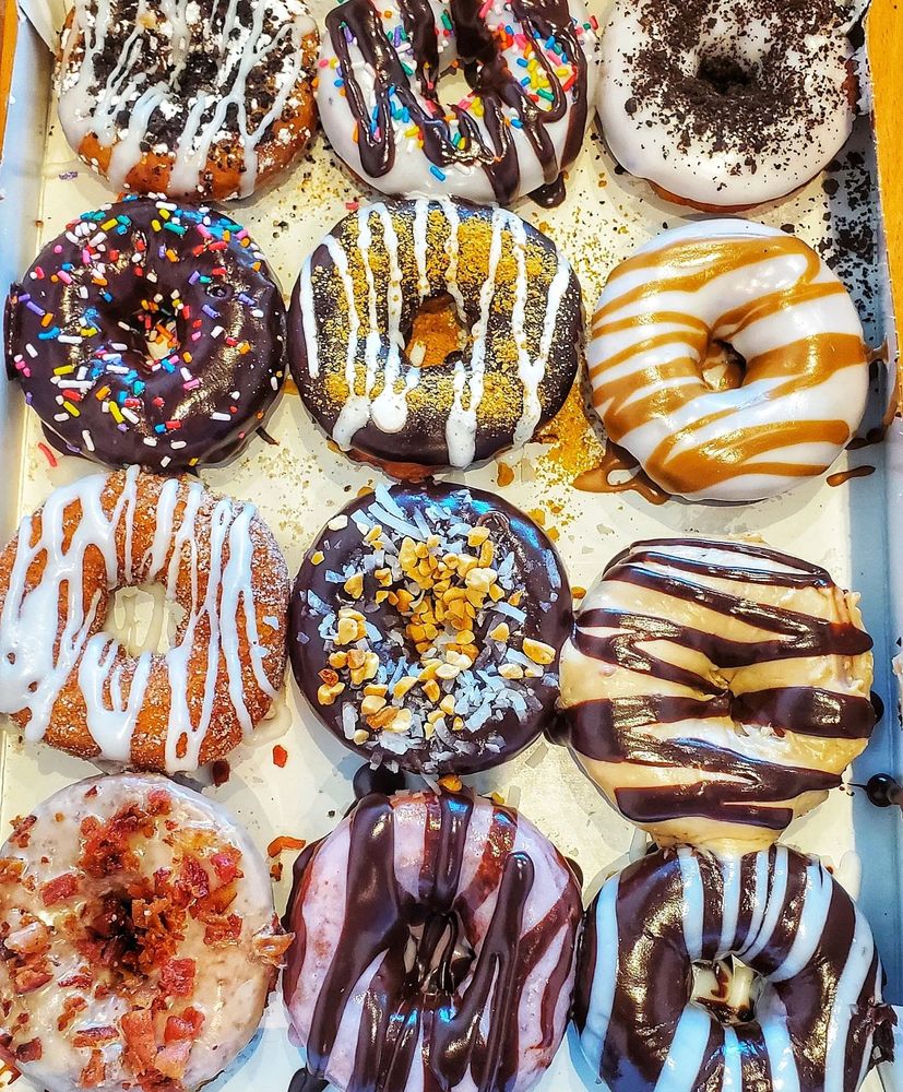 DUCK DONUTS - 41 Photos & 13 Reviews - 821 E Bloomingdale Ave, Brandon ...