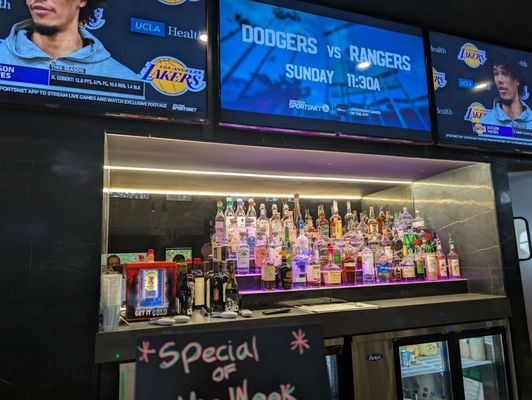 THE VARSITY CLUB - Updated September 2025 - 25 Photos & 56 Reviews ...