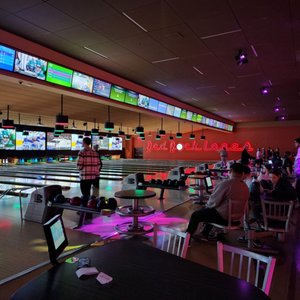 RED ROCK LANES - 341 Photos & 269 Reviews - 11011 W Charleston Blvd ...