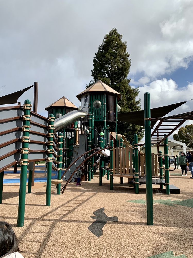 DOERR PARK - 45 Photos & 28 Reviews - Parks - 2575 2699 Park Wilshire ...