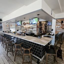 D’ALBA - Updated October 2025 - 570 Photos & 331 Reviews - 3715 Alba Rd ...