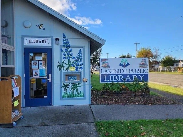 LAKESIDE PUBLIC LIBRARY - 915 N Lake Rd, Lakeside, Oregon - Community ...