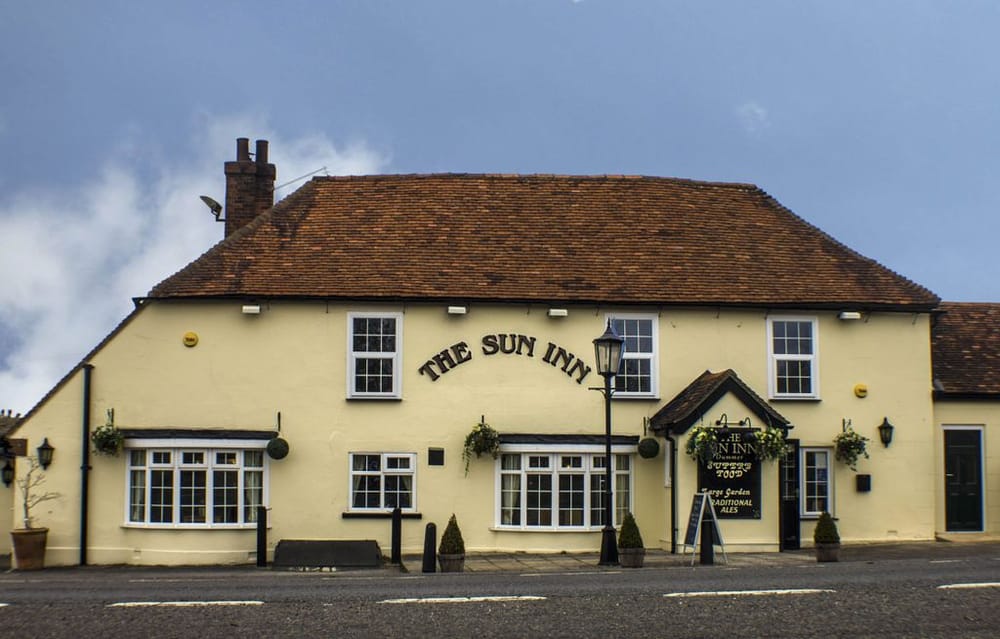 THE SUN INN - Updated April 2025 - A30 Winchester Road, Basingstoke ...