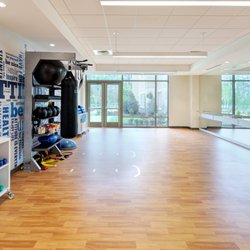 THE CARDINAL AT NORTH HILLS - 32 Photos - 4030 Cardinal At N Hills St ...