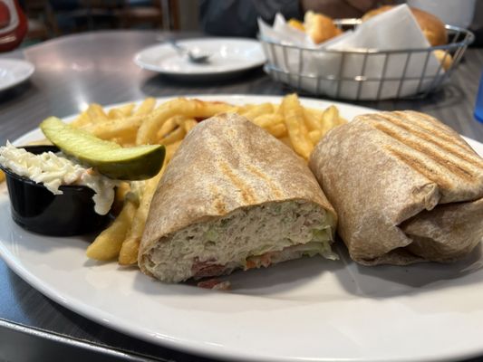 PANDORA DINER - Updated June 2025 - 41 Photos & 52 Reviews - 1741 S ...