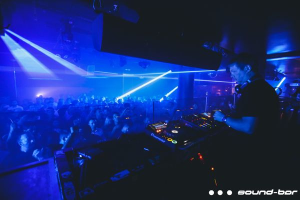 SOUND-BAR - Updated September 2025 - 338 Photos & 693 Reviews - 226 W ...