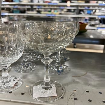 2ND AVE - Updated October 2025 - 10 Photos - 1071 Whitehorse ...