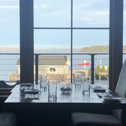 DOCKSIDE GRILL - Updated April 2025 - 234 Photos & 170 Reviews - 215 ...