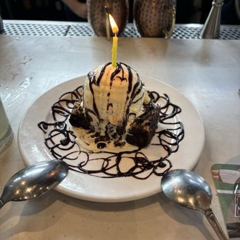 LOCAL TABLE - Updated September 2025 - 768 Photos & 852 Reviews - 10535 ...