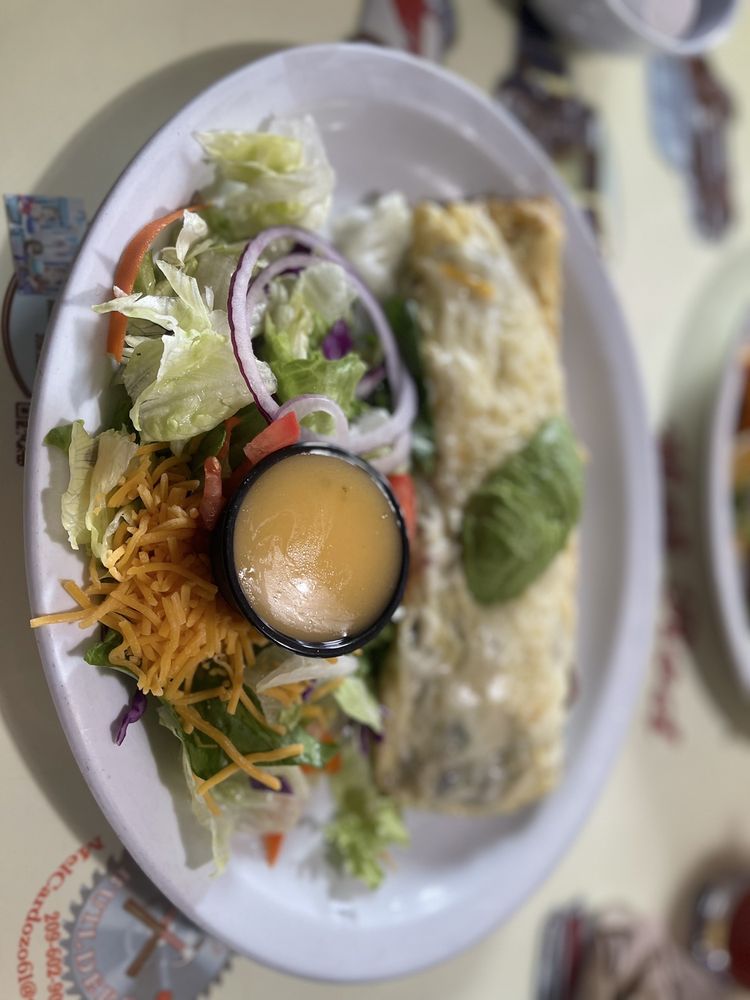 HOT ROD DINER - 157 Photos & 216 Reviews - 130 S Walnut Rd, Turlock ...