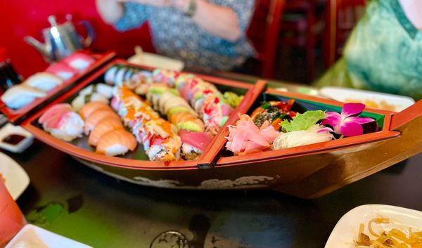 NAREE KITCHEN - 220 Photos & 145 Reviews - 7933 State Ave, Kansas City ...