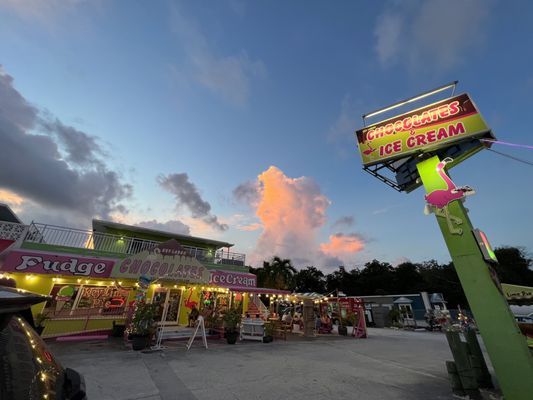 KEYS CHOCOLATES & ICE CREAM - Updated December 2025 - 537 Photos & 359 ...