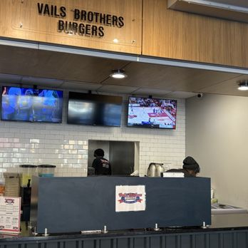 VAILS BROTHERS BURGERS - Updated October 2025 - 10 Photos - 6746 Page ...