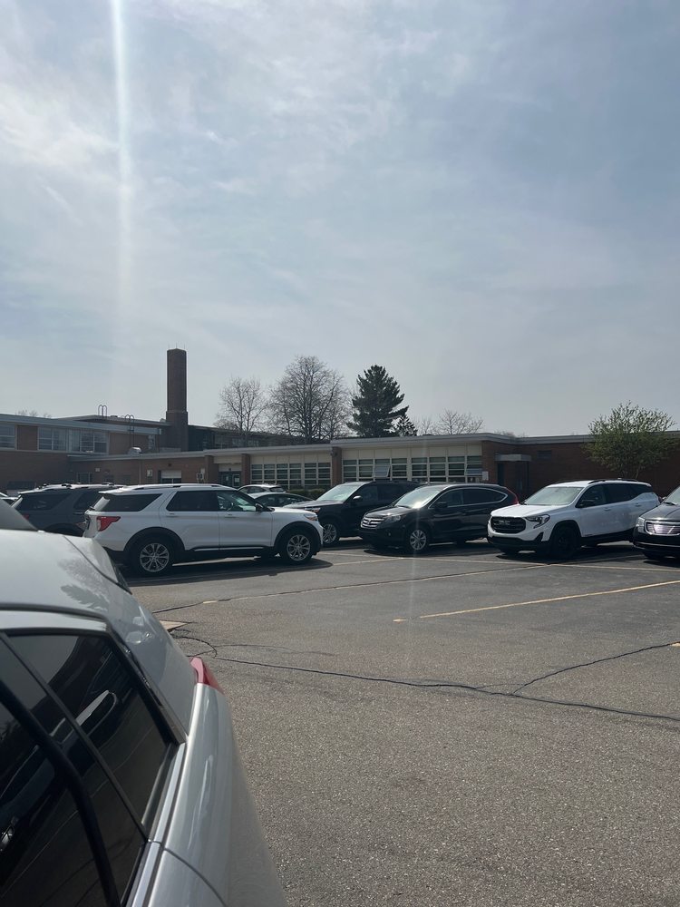 FERRY ELEMENTARY SCHOOL - Updated December 2025 - 748 Roslyn Rd, Grosse ...