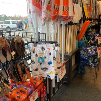 ROUSES MARKET - Updated July 2024 - 191 Photos & 86 Reviews - 1545 Gulf ...