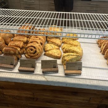 UPPER CRUST BAKING - Updated May 2025 - 234 Photos & 172 Reviews - 634 ...