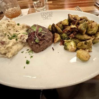 CENTER SQUARE GRILL - Updated April 2025 - 550 Photos & 730 Reviews ...