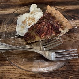 FOOLISH FROG - 224 Photos & 325 Reviews - 846 Sea Island Pkwy, Saint ...