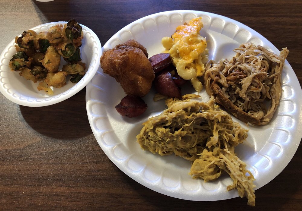 THREE LITTLE PIGS BAR B Q - CLOSED - Updated September 2024 - 40 Photos ...