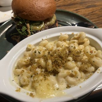 GRACKLE - Updated October 2025 - 92 Reviews & 167 Photos - 11852 Elm ...