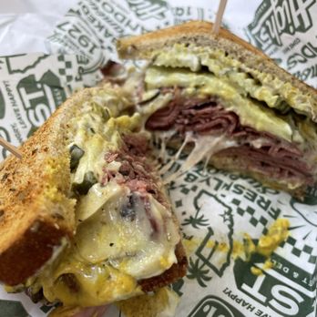 HIGH STREET MARKET & DELI - Updated October 2024 - 1243 Photos & 1650 ...