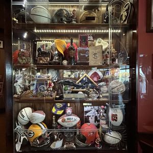 THE ORIGINAL MONTGOMERY INN - Updated February 2025 - 227 Photos & 518 ...