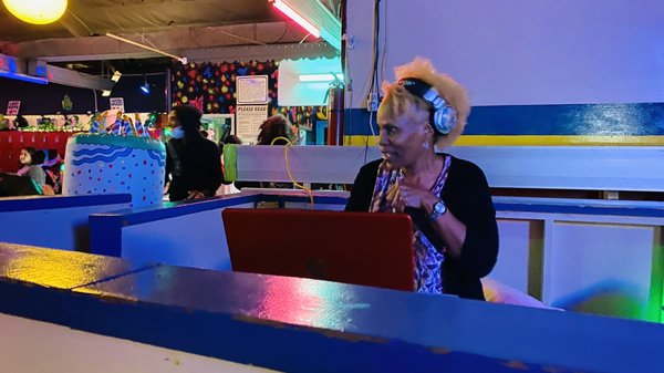 FLEETWOOD ROLLER RINK - Updated April 2025 - 65 Photos & 92 Reviews ...