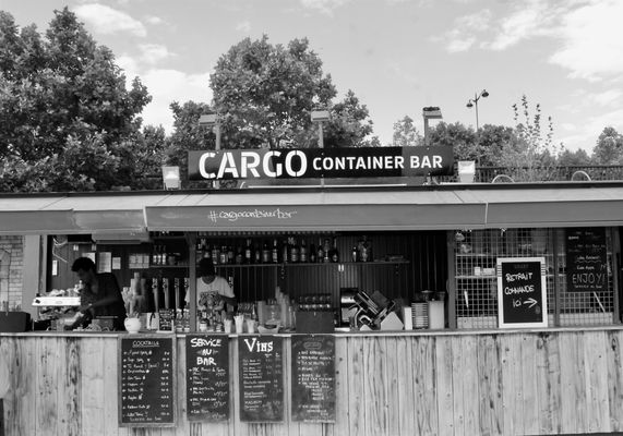 CARGO CONTAINER BAR - Updated July 2025 - 1 port de Bercy Aval, Paris ...