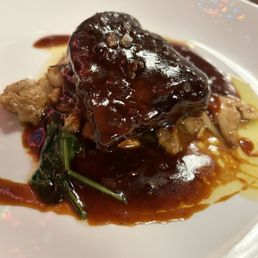 ITA101 - Updated August 2024 - 155 Photos & 161 Reviews - 20 S Main St ...