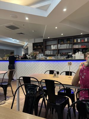 THE RABBIT HOLE - Updated August 2025 - 30 Photos & 14 Reviews - 44 The ...