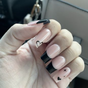 VALEN NAILS AND BEAUTY - Updated May 2024 - 35 Photos - 3600 S ...