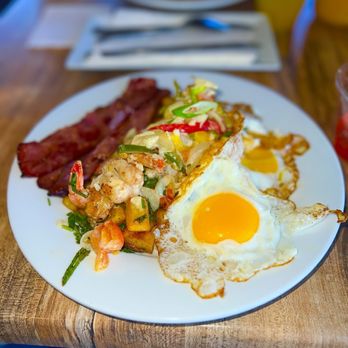 BAYVIEW KITCHEN - Updated August 2024 - 299 Photos & 200 Reviews - 393 ...