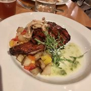 TABLE 6 - 261 Photos & 490 Reviews - American (New) - 609 Corona St ...