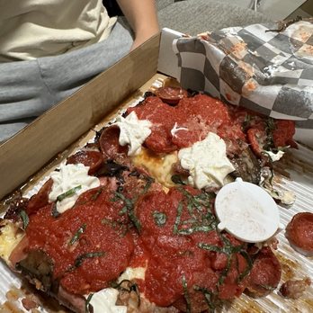 SLICE OF HOMAGE PIZZA - Updated November 2024 - 733 Photos & 520 ...