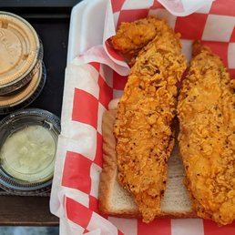 SMACKBIRD HOT CHICKEN - FORT WORTH - Updated December 2025 - 73 Photos ...