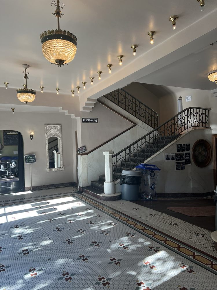 LIBERTY HALL - Updated March 2025 - 53 Photos & 70 Reviews - 644 ...