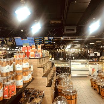 GOLDEN ROASTERY - Updated November 2025 - 283 Photos & 90 Reviews ...