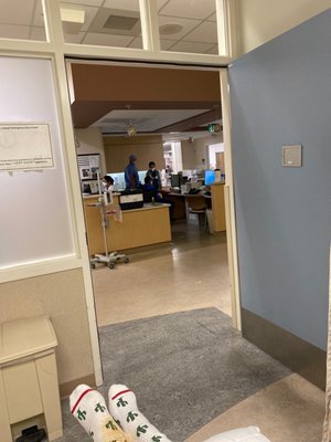 ST. JOSEPH HOSPITAL - 153 Photos & 441 Reviews - 1100 W Stewart Dr ...