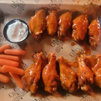 THE BAR AT MAIN & HAMLIN - Updated January 2026 - 39 Photos & 39 ...