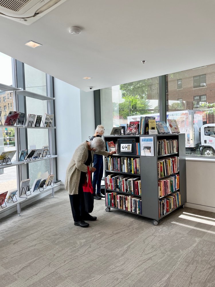 CLEVELAND PARK LIBRARY - Updated October 2025 - 27 Photos & 51 Reviews ...