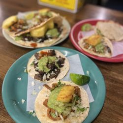 Best Breakfast Tacos Near Me - May 2025: Find Nearby Breakfast Tacos ...