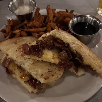 THE WAKEHOUSE - Updated December 2025 - 144 Photos & 140 Reviews - 850 ...