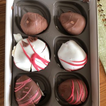 TOP 10 BEST Shari s Berries in Boston MA Updated 2025 Yelp