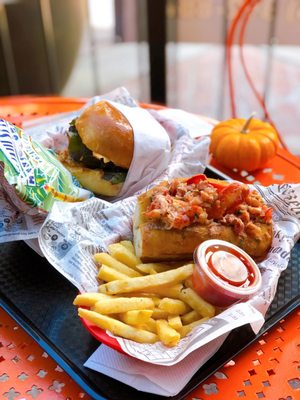 FAT CHEEKS HAWAII - 1019 Photos & 379 Reviews - 1200 Ala Moana Blvd ...