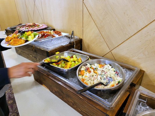 MR A’S PATIO RESTAURANT - Updated May 2024 - 257 Photos & 29 Reviews ...