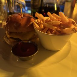 BLUEBIRD - Updated December 2025 - 248 Photos & 131 Reviews - 218 Lynx ...