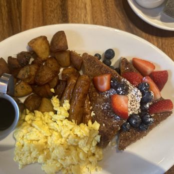 PEACHES PRIME - Updated May 2024 - 180 Photos & 49 Reviews - 590 Fulton ...